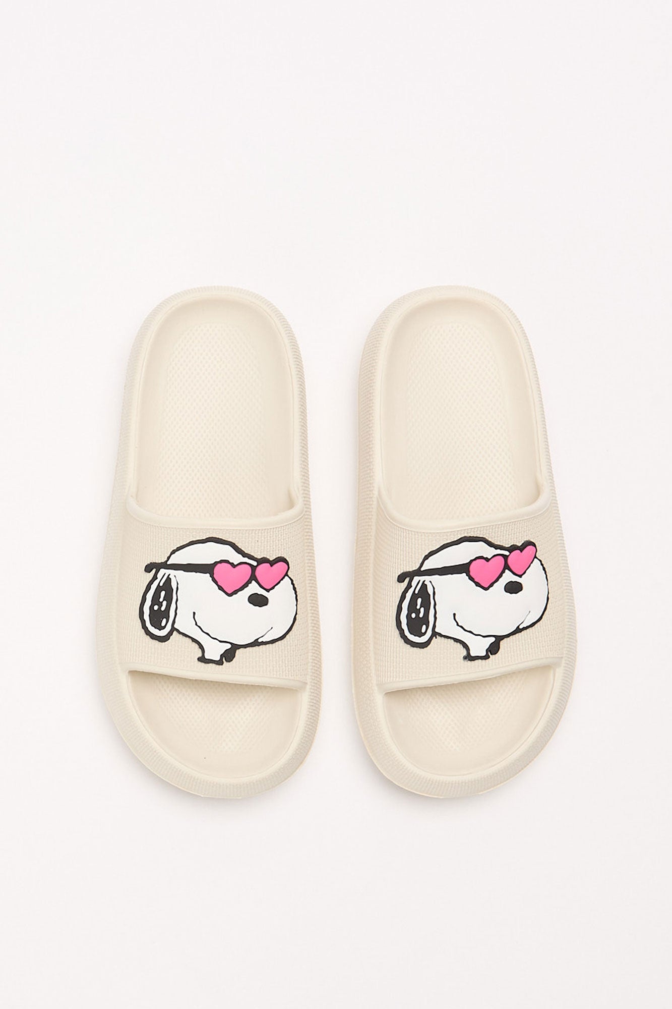 Peanuts Snoopy Hearts Slides – Bluenotes