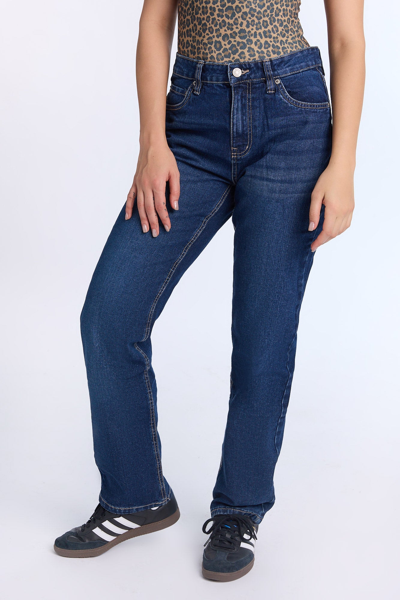 AERO Super High Rise Straight Jeans – Bluenotes